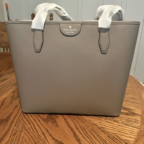 kate spade | Bags | Kate Spade Thunder Cloud Ulc Lori Tote Bag | Poshmark